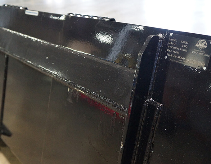 Blue Diamond Severe Duty Bucket | Find the Right Tool For the Right ...